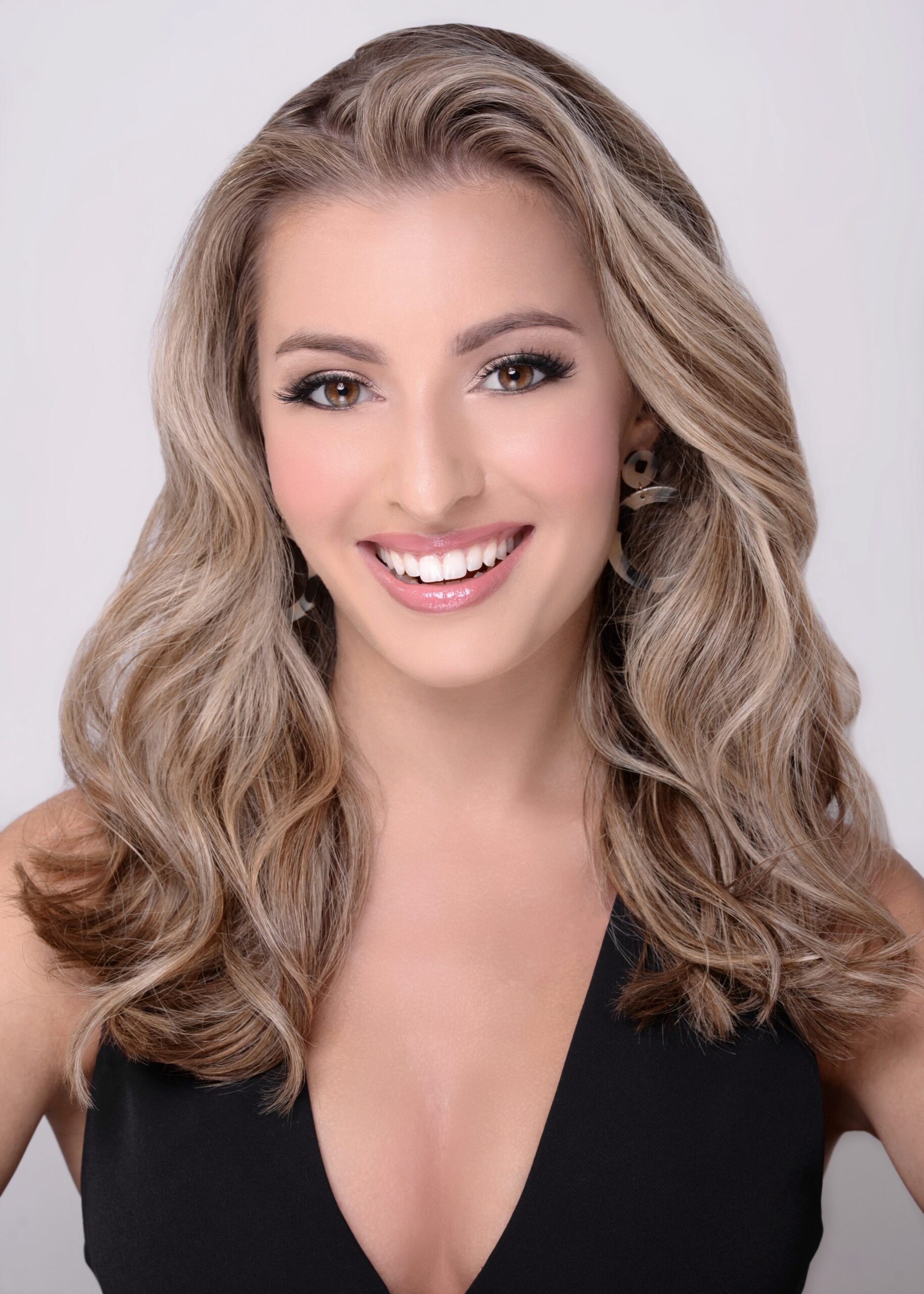 Local Sensation Alana Scheuerer Prepares to Dazzle at Miss Florida ...